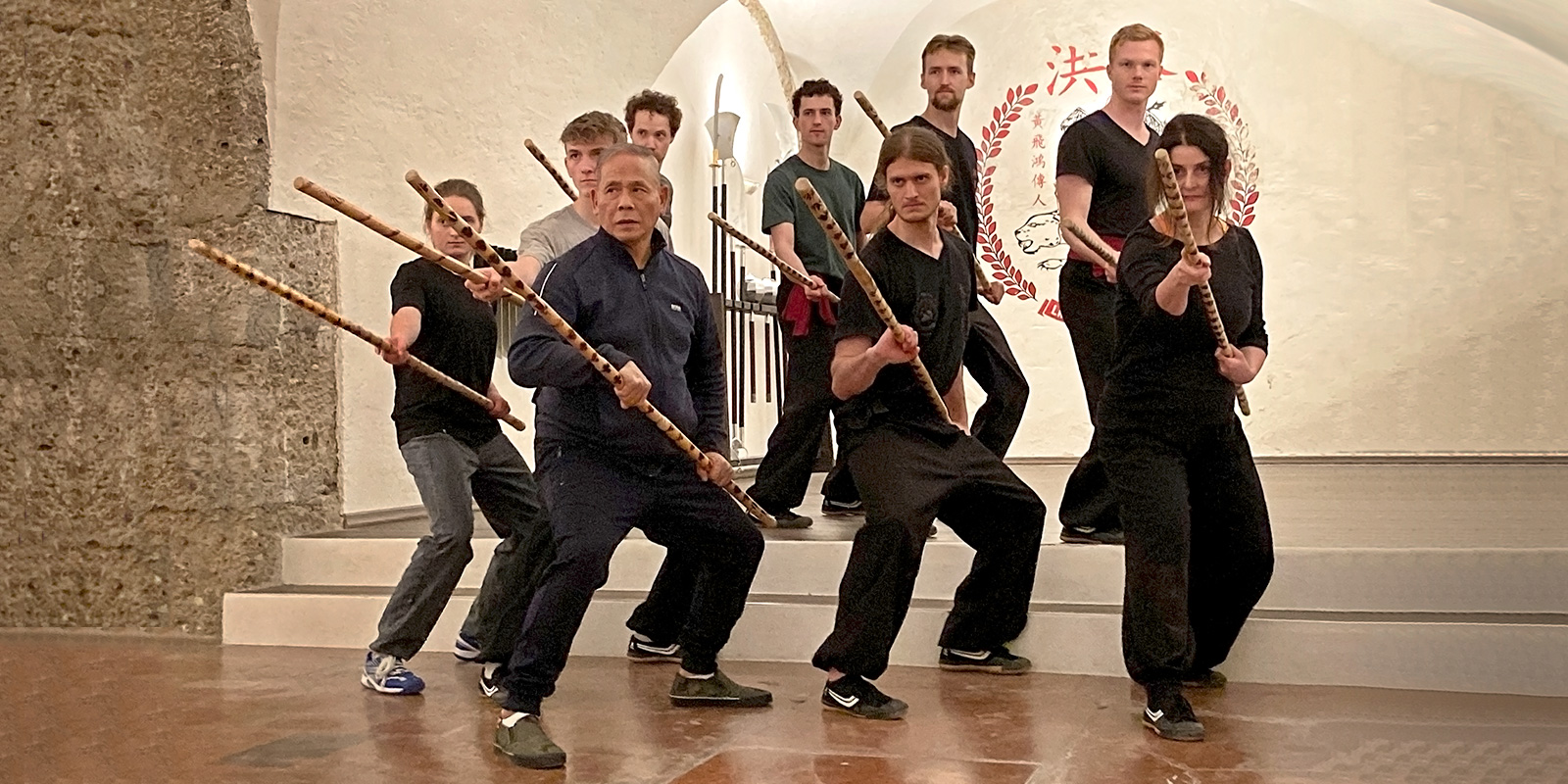 Kurse für Jugendliche und Erwachsene – International Lau Family Hung ...